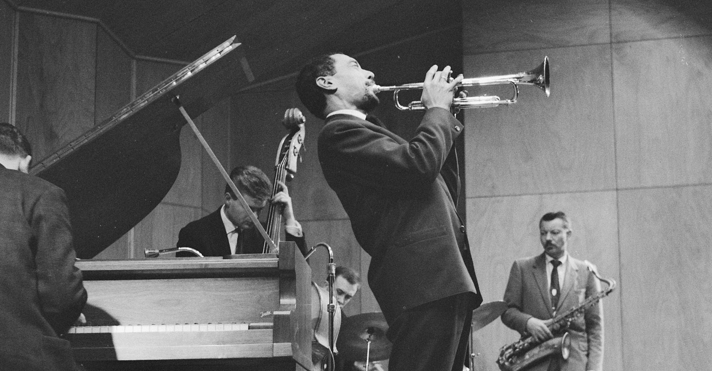 Jazz - The Rich History and Features of a Vibrant Style