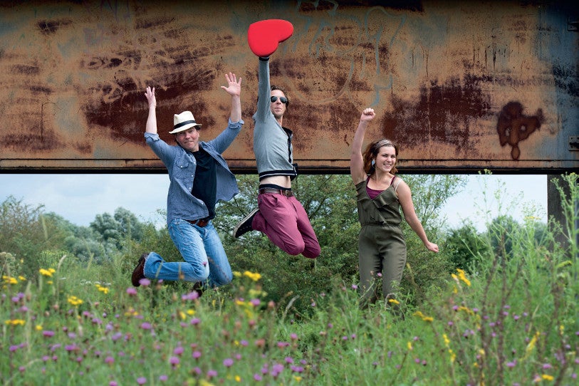Band Photos: Tips for a Successful Photoshoot