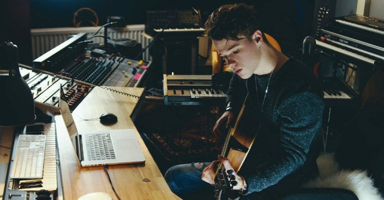 Writing Catchy Songs Is All About The Hook | Bax Music Blog