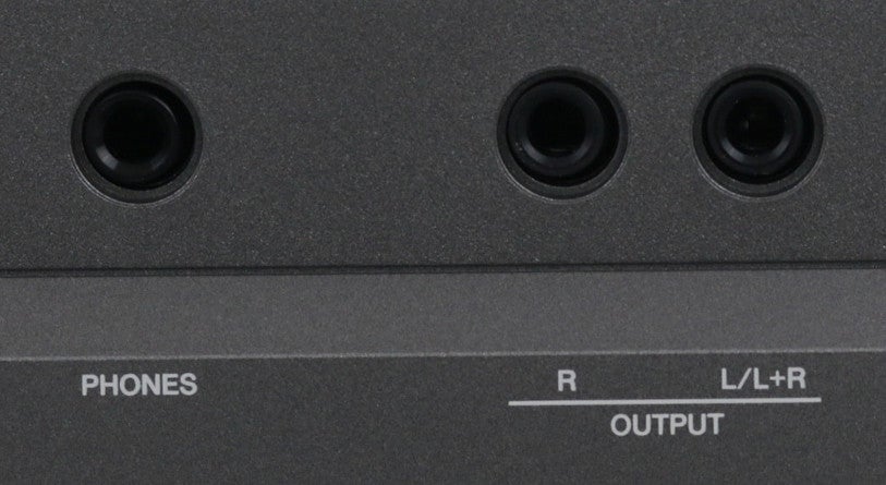 How to Connect Your Keyboard to an Amplifier or Mixer