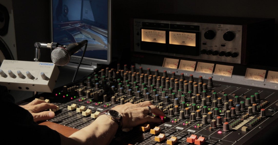 Studio Engineer in-Training? Here’s What You Need to Know | Bax Music Blog
