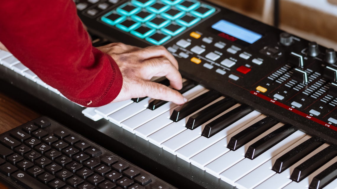 How to Record Synthesizers | Bax Music Blog