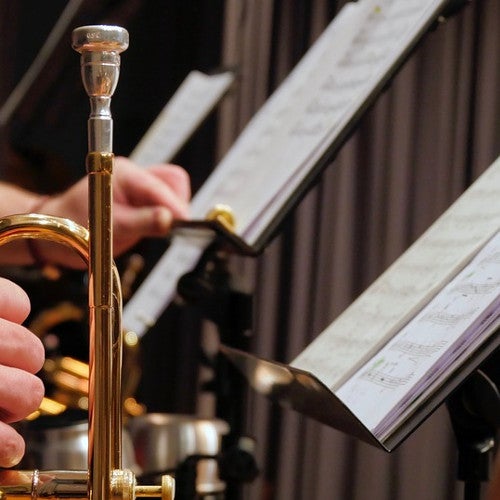 What’s the Best Music Stand for Me? | Buyer's Guide